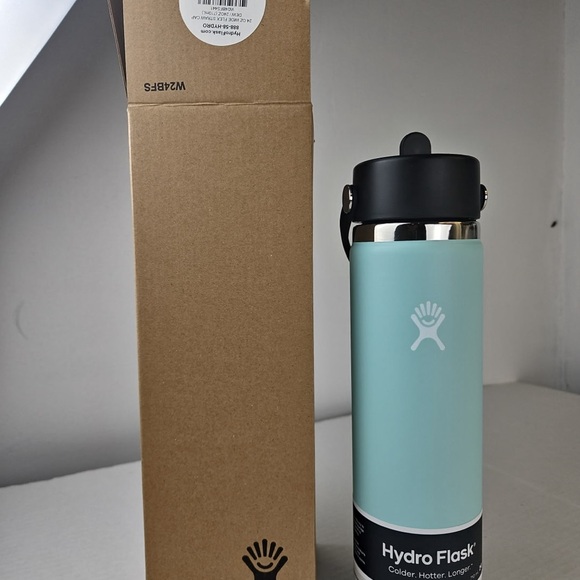 Hydro Flask | Accessories | Hydro Flask Light Blue Water Bottle 24 Oz ...